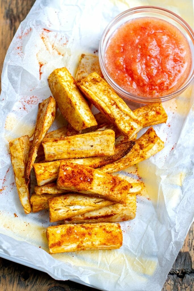 Yuca Fries With Tomato Garlic Salsa