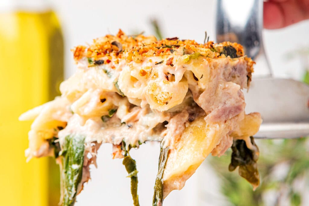Tuna Mornay (Creamy Tuna Casserole)