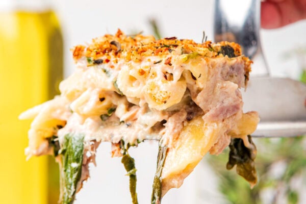 Tuna Mornay (Creamy Tuna Casserole)