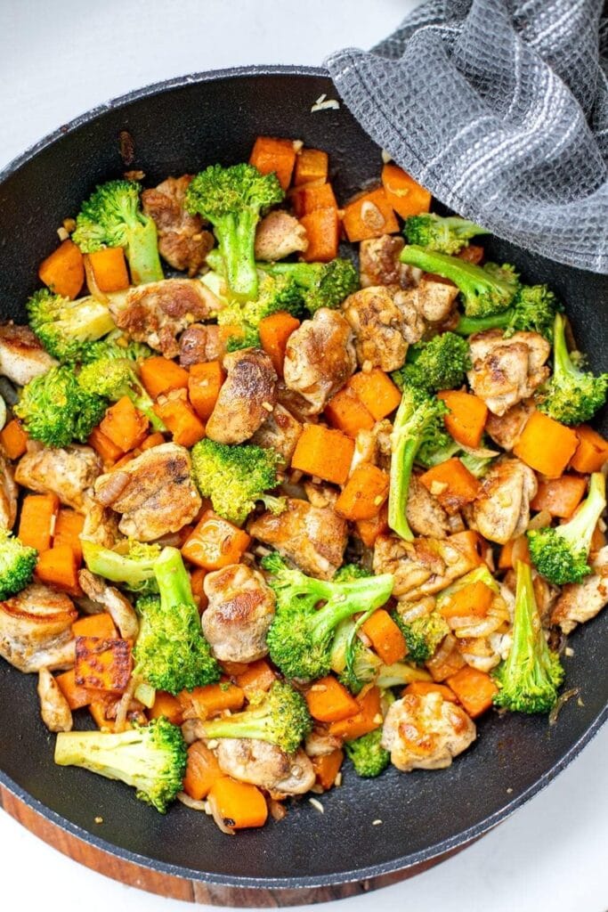 20 Easy Chicken Dinner Recipes With Few Ingredients