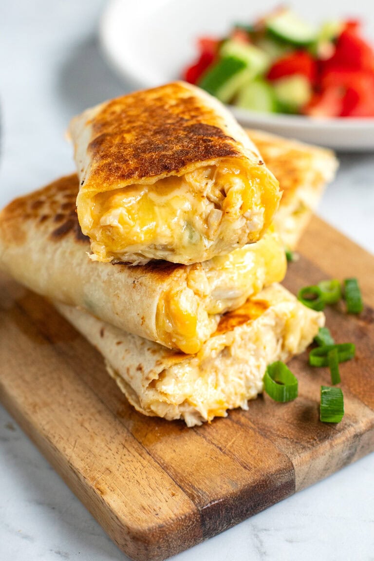 Cheesy Garlic Chicken Wraps