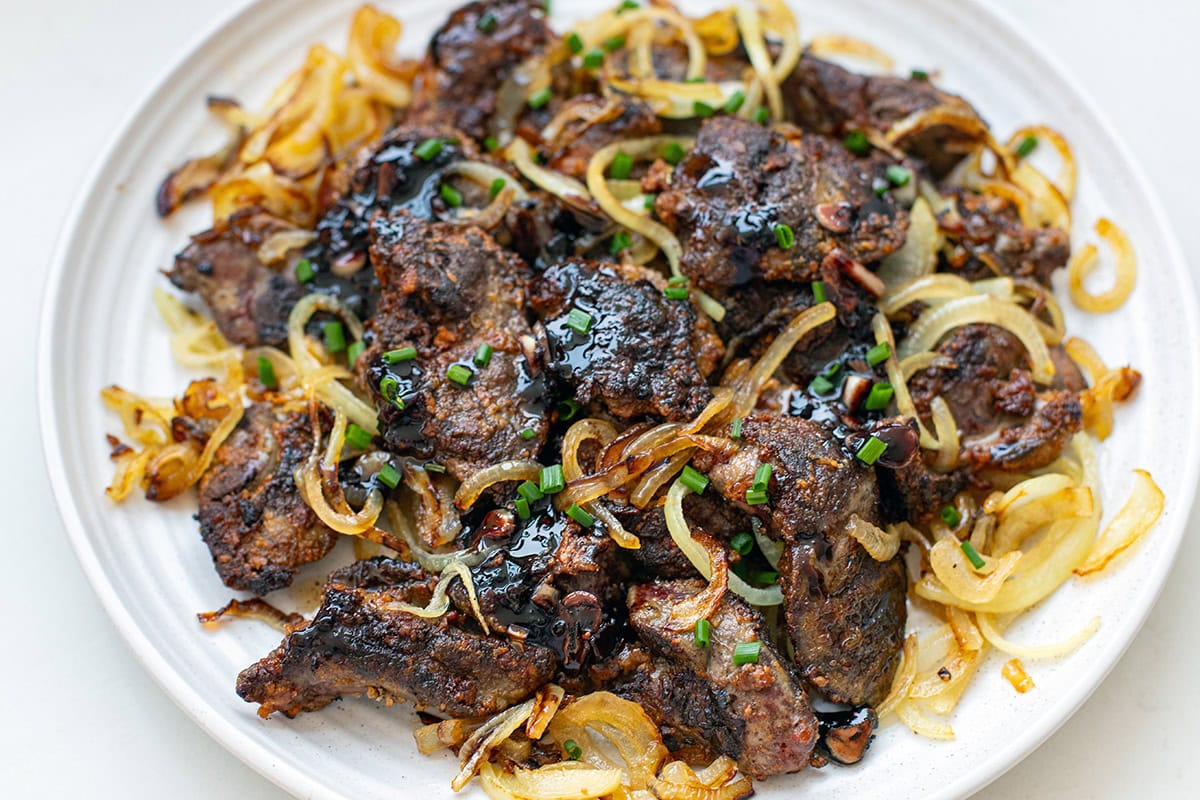 Chicken Livers & Onions (Asian-Style)
