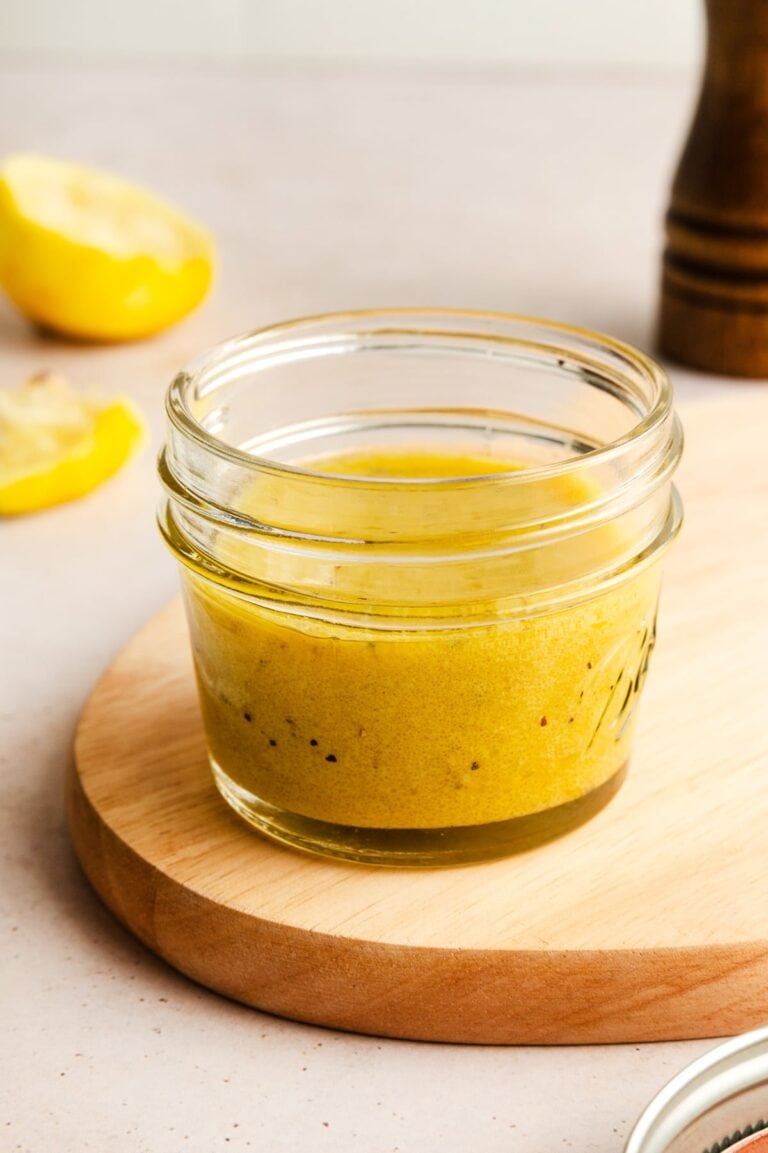 Dijon Mustard Lemon Dressing (Easy Lemon Vinaigrette)